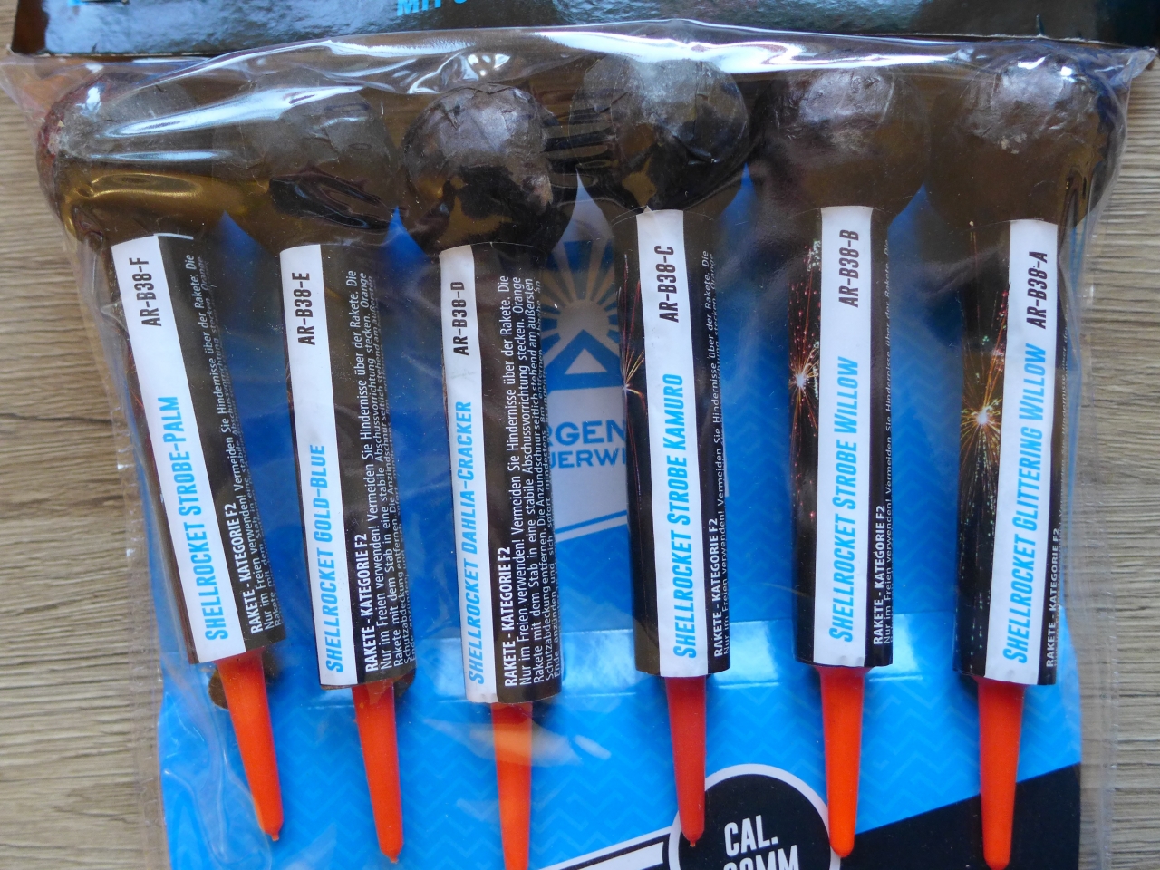 FEUERWERK.net Datenbank | Argento Shellrockets Cal. 38 mm