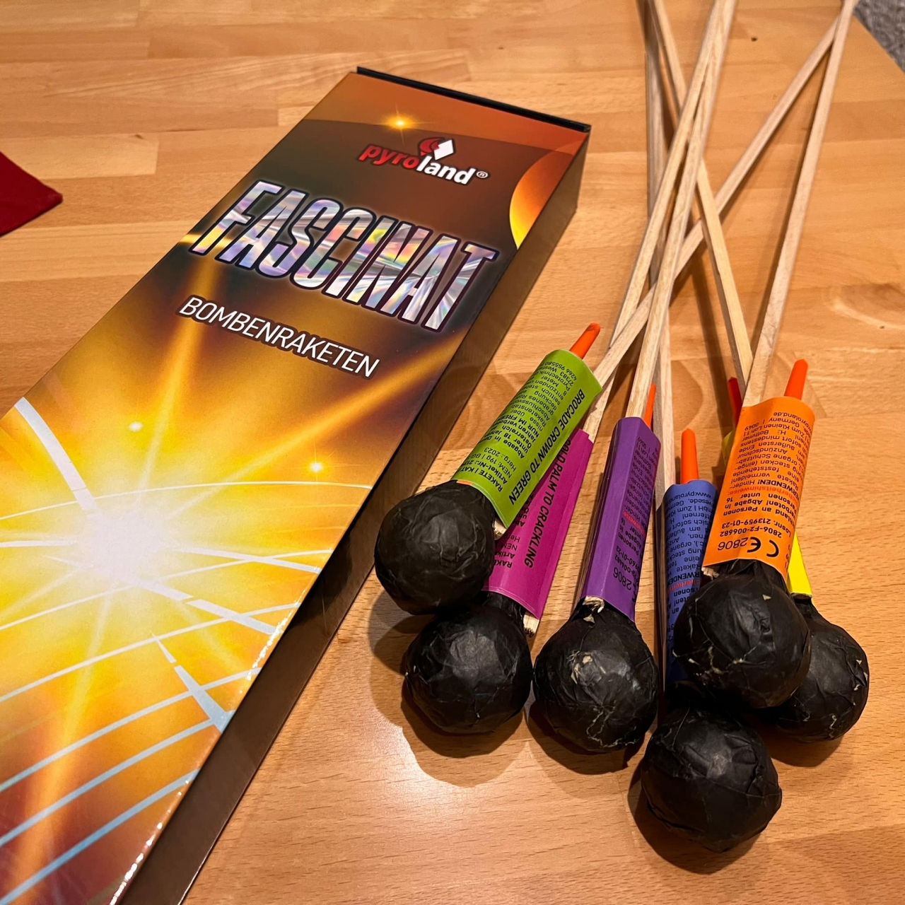 FEUERWERK.net Datenbank | Feuerwerk- und Feuerwerkskörper-Neuheiten ...