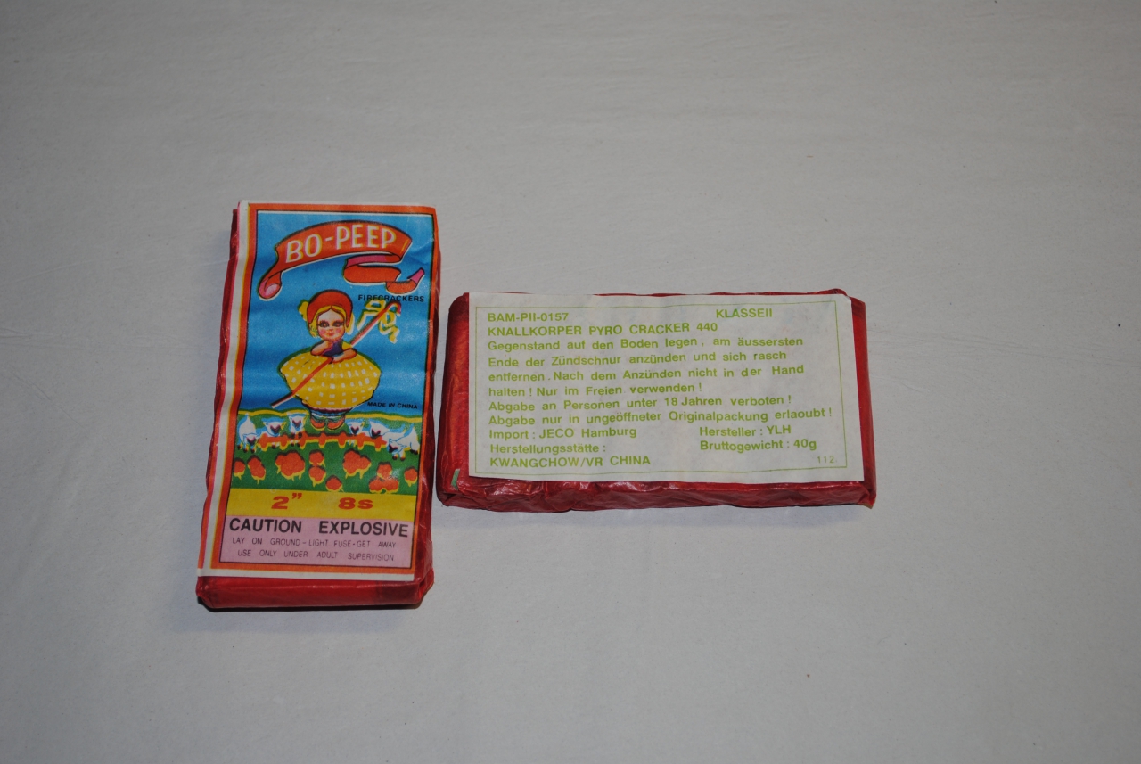 FEUERWERK.net Datenbank | Comet Feuerwerk Pyro Cracker