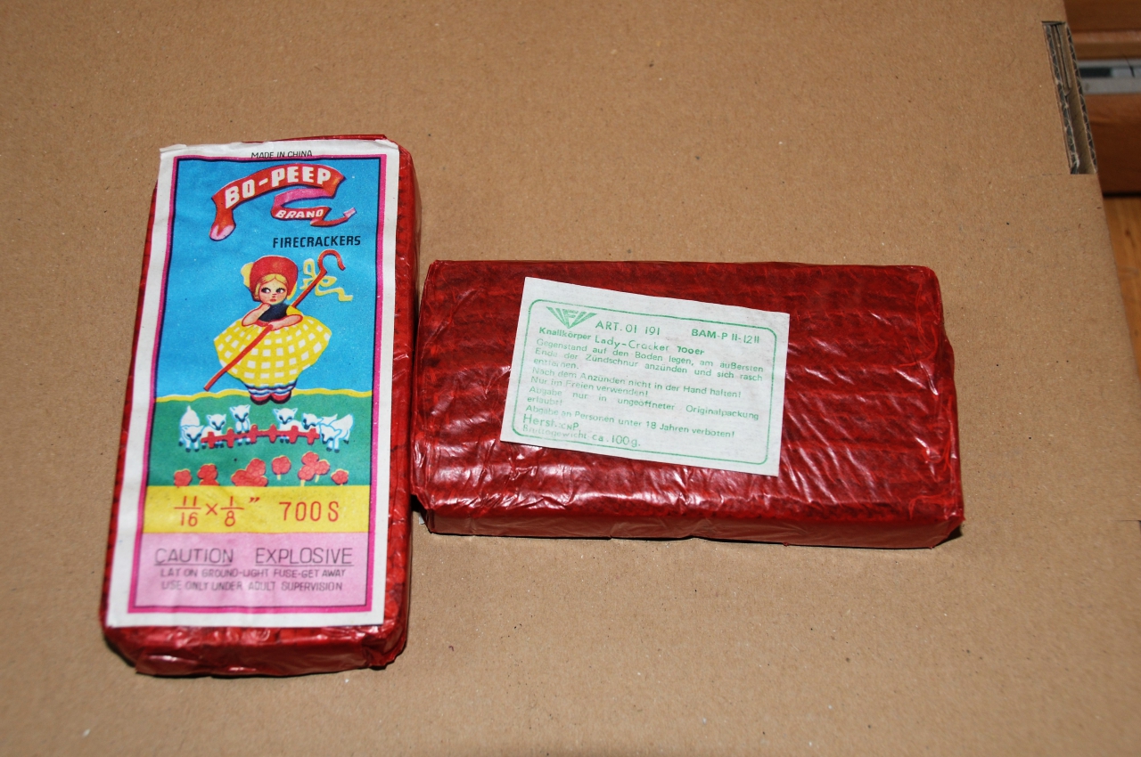 FEUERWERK.net Datenbank | Feistel Lady-Cracker, 700er