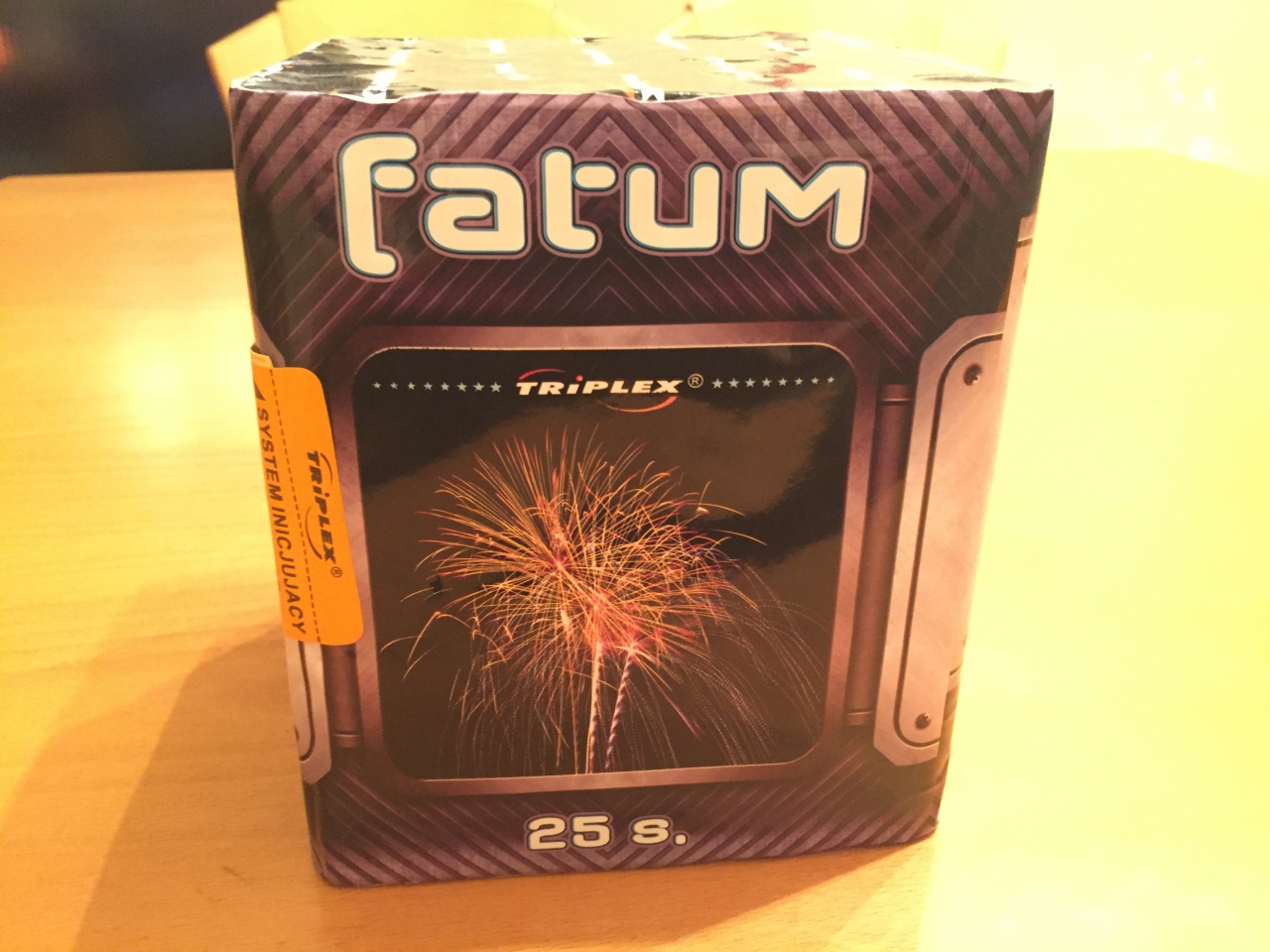 FEUERWERK.net Datenbank | Triplex Fatum