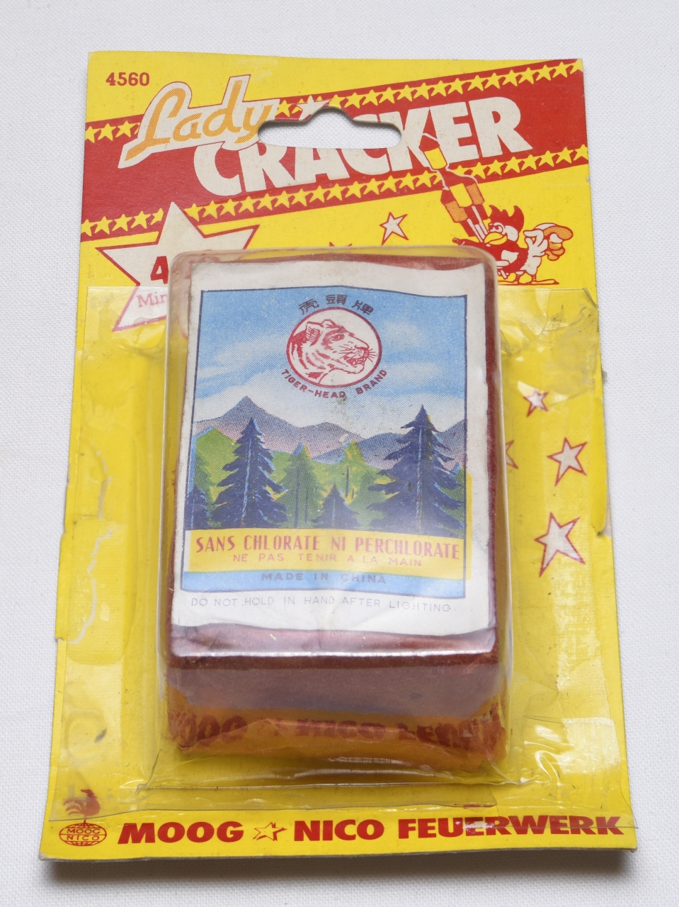FEUERWERK.net Datenbank | Moog-Nico Knallkörper 40er (Lady-Cracker)