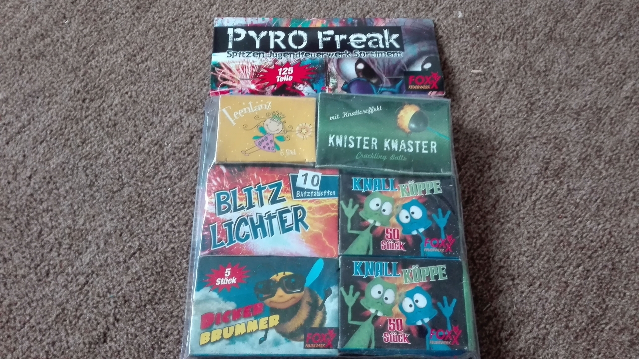 FEUERWERK.net Datenbank | Foxx Feuerwerk Pyrofreak