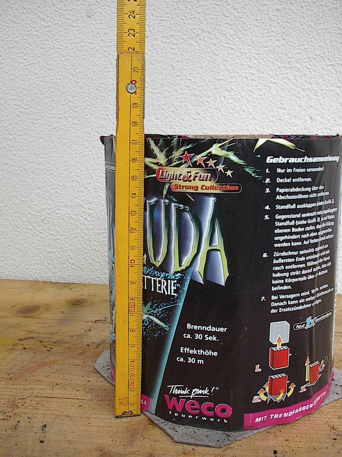 FEUERWERK.net Datenbank | Weco Feuerwerk Barracuda