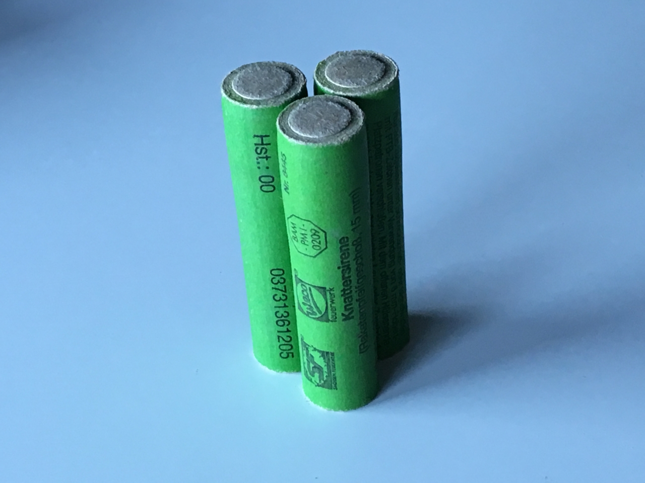 FEUERWERK.net Datenbank | Weco Feuerwerk Knattersirene (Pyroshot)