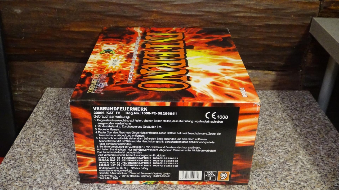 FEUERWERK.net Datenbank | Diamond Feuerwerk Inferno